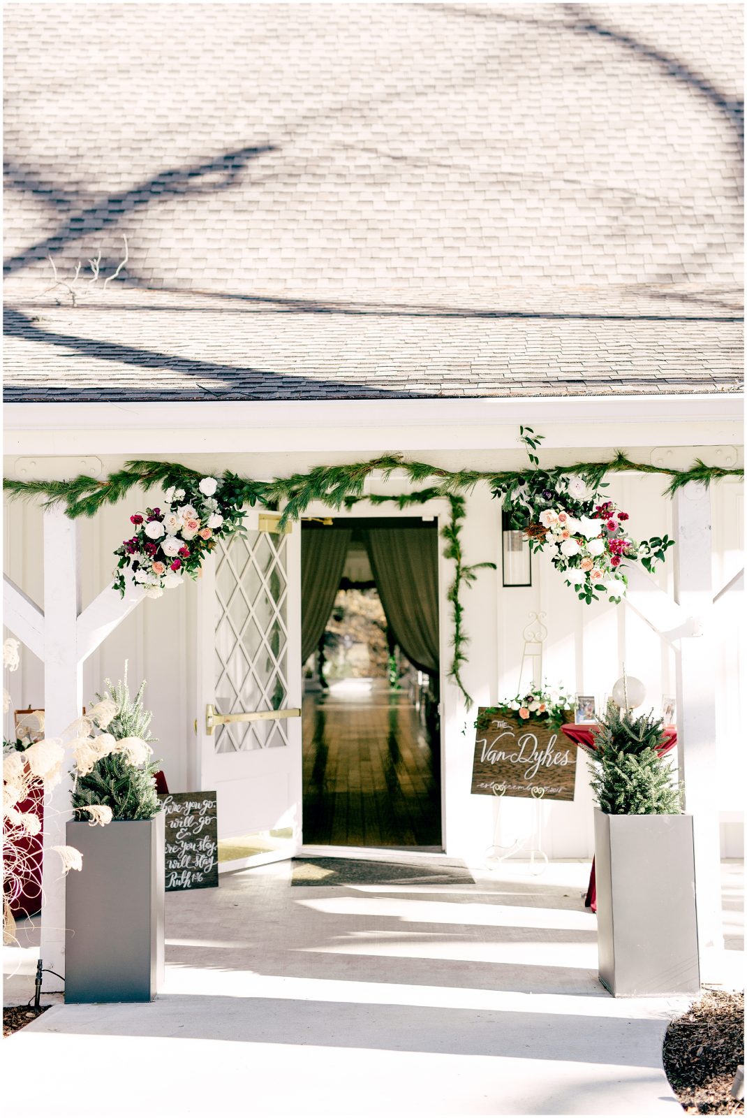 Spain Ranch Wedding in Tulsa Oklahoma | Kaylen & Tucker - hollyfelts.com