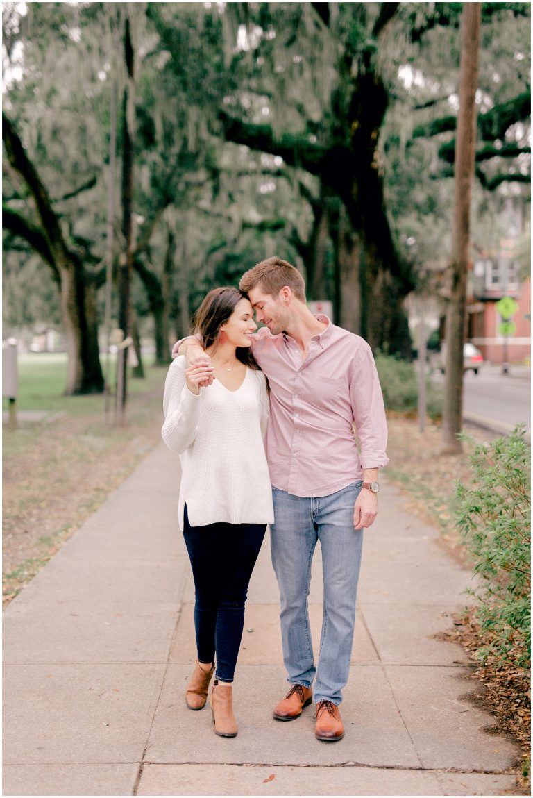 Savannah Georgia Engagement Photos | Kyle & Katie - hollyfelts.com