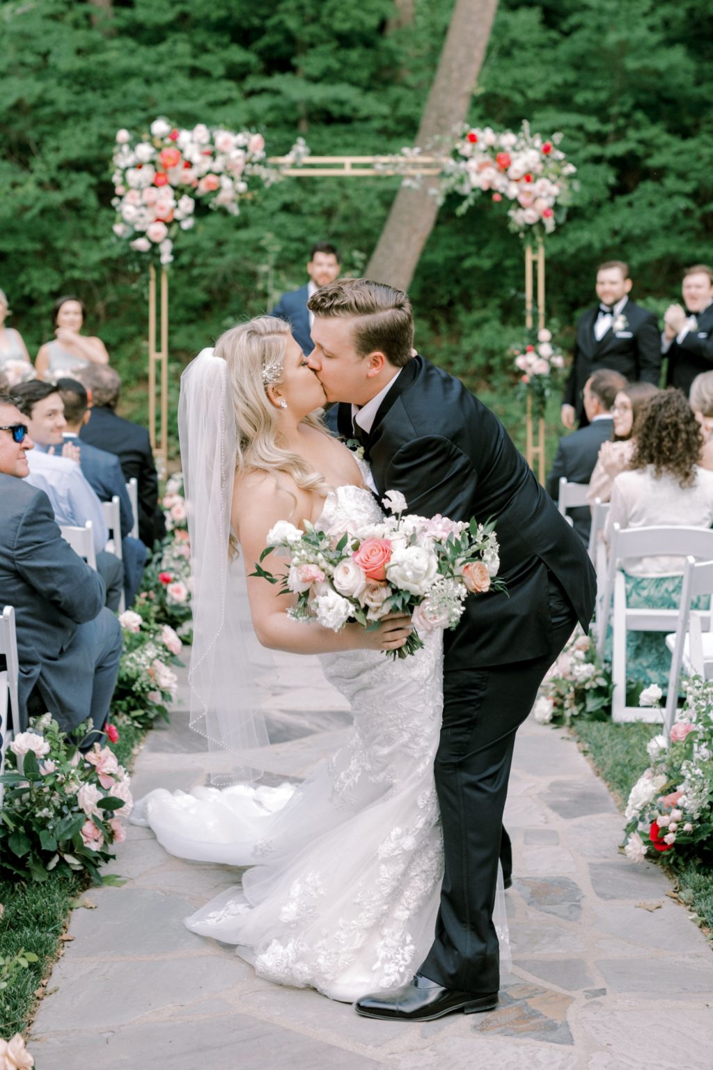Timeless Spring Wedding at Spain Ranch - hollyfelts.com