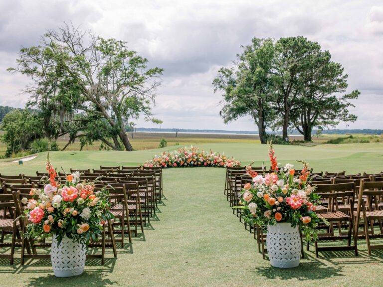 Colorful, Floral-Filled Summer Wedding at Colleton River Club ...