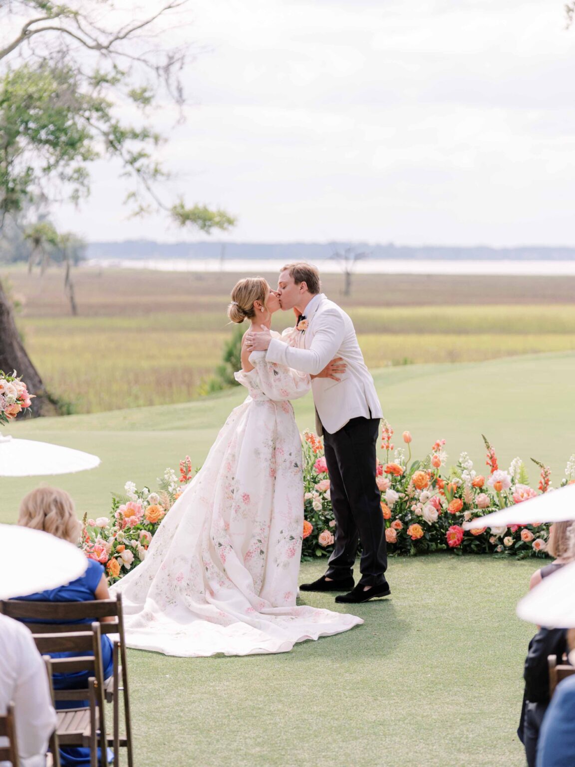 Colorful, Floral-Filled Summer Wedding at Colleton River Club ...