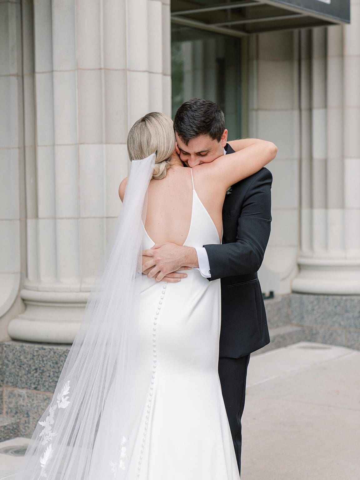 Romantic Downtown Tulsa Wedding: Haley & Ty at The Mayo Hotel ...