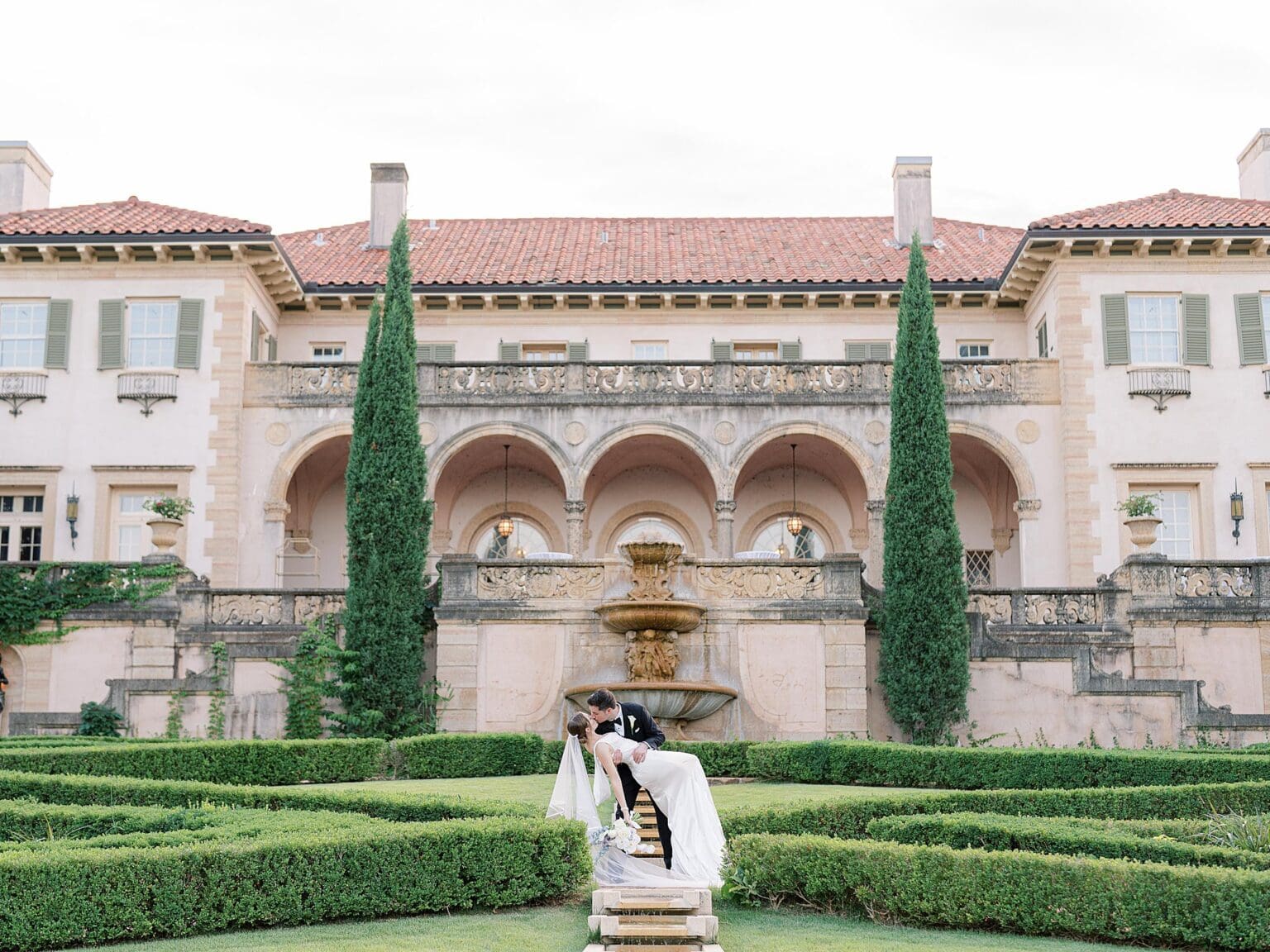 Philbrook Museum Wedding | Cade & Sydni’s Tulsa Celebration ...